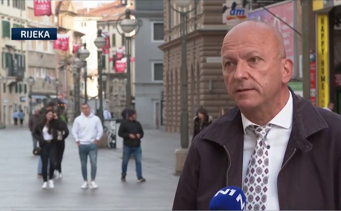 "Sada smo na platou četvrtog vala epidemije. Smirivanje očekujem u ...