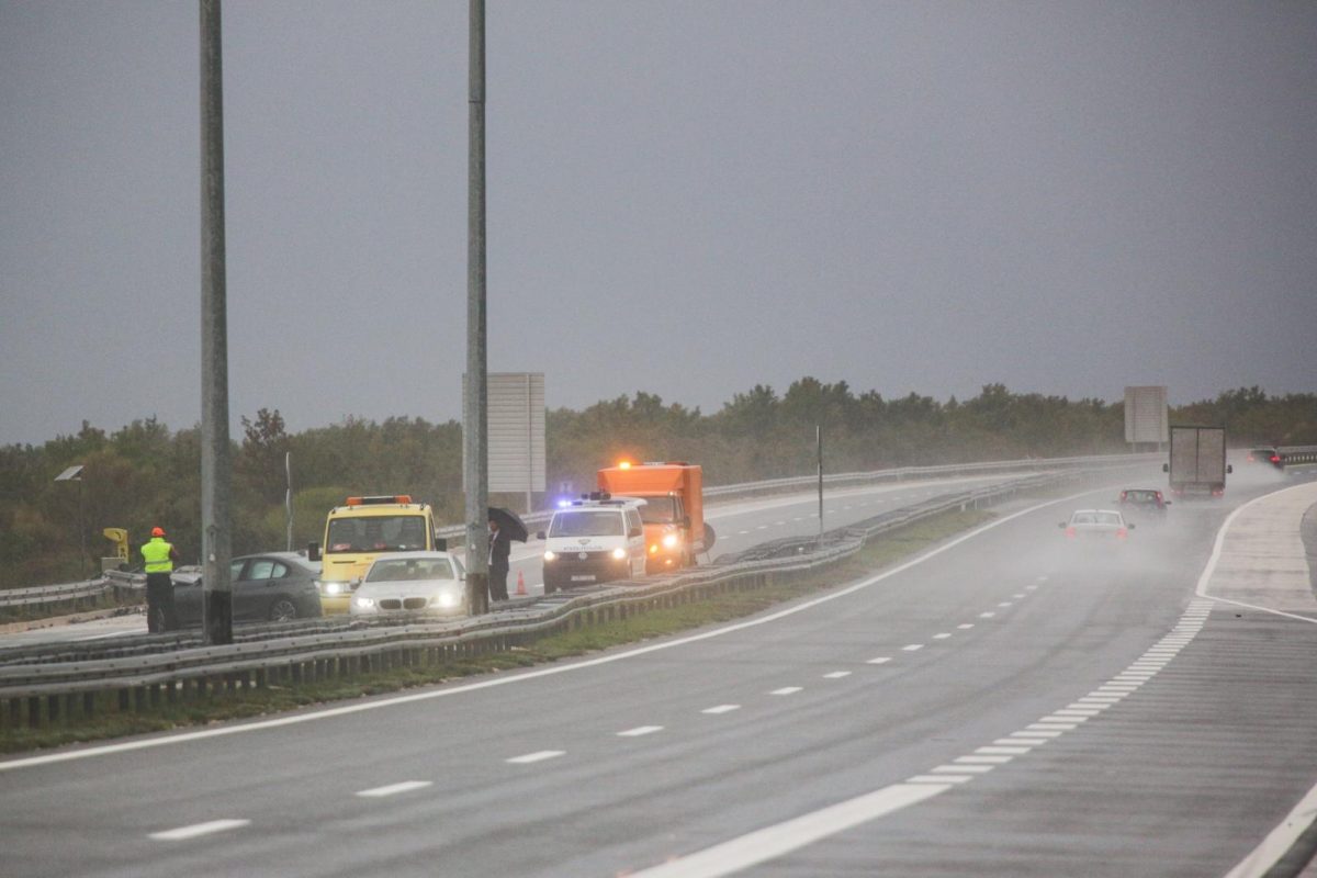 Prometna nesreća na A3, vozi se otežano, diljem zemlje kolnici mokri i skliski - N1