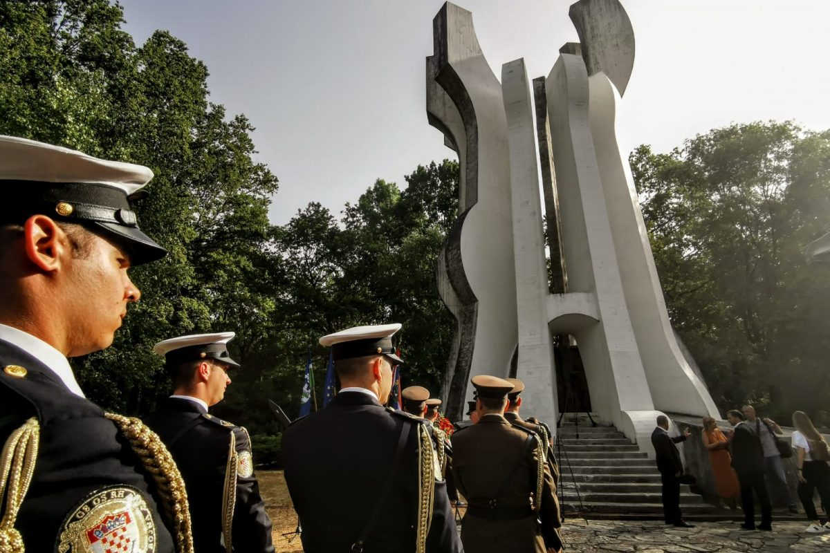 Croatia marks Anti-fascist Struggle Day - N1