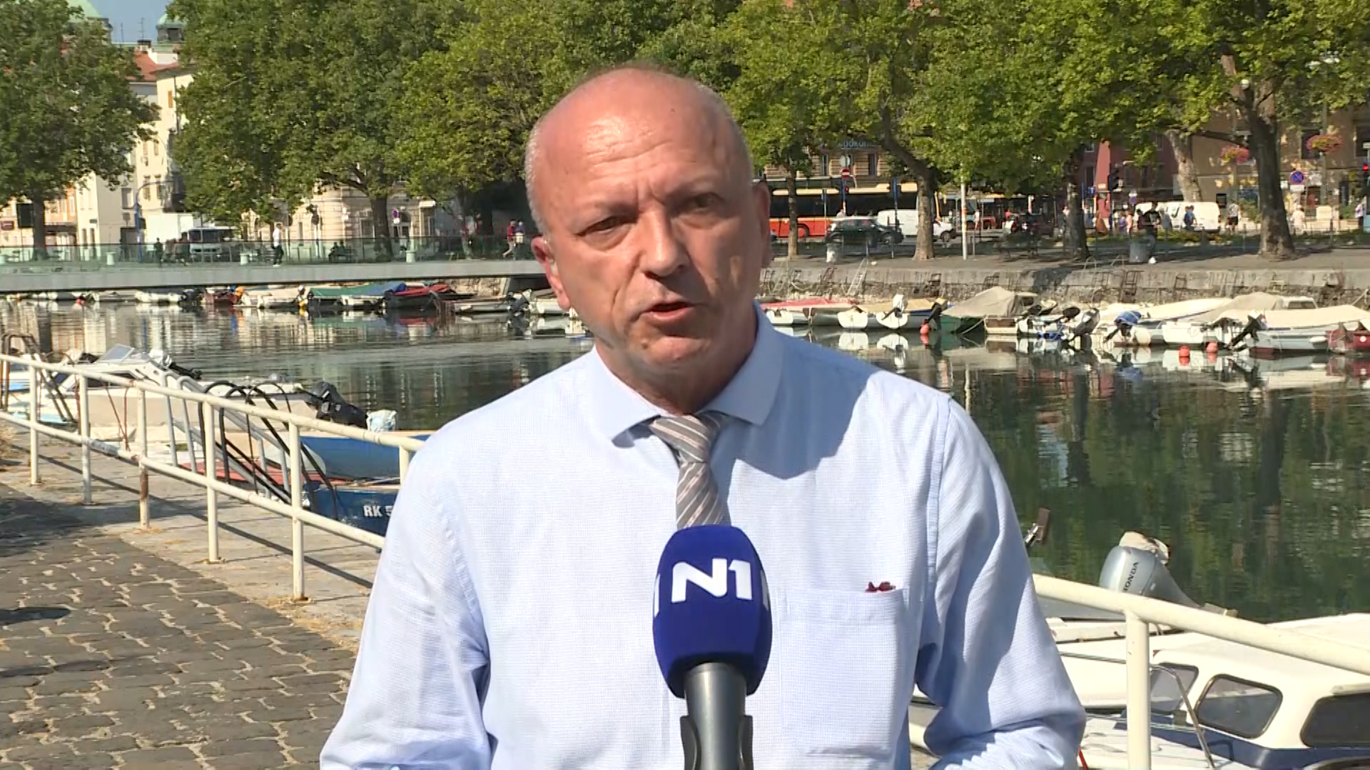 Mićović: Brzina i potencija širenja novog soja veća za čak oko 60 posto ...