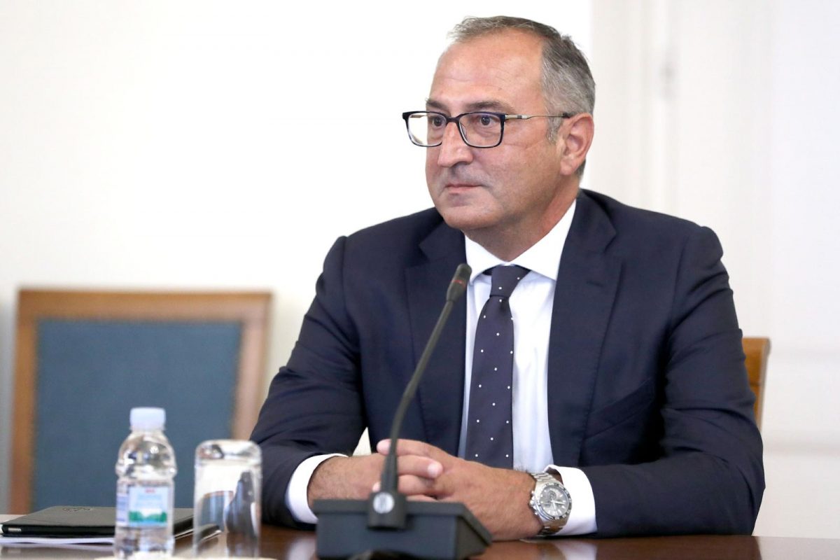 HDZ nominates Robert Sveb for new director-general of state broadcaster ...