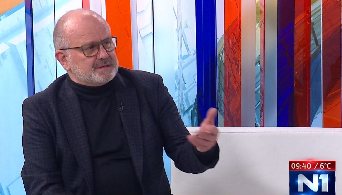 Letica o vozilu koje je nadziralo prosvjed: Izvanredna stvar! - N1