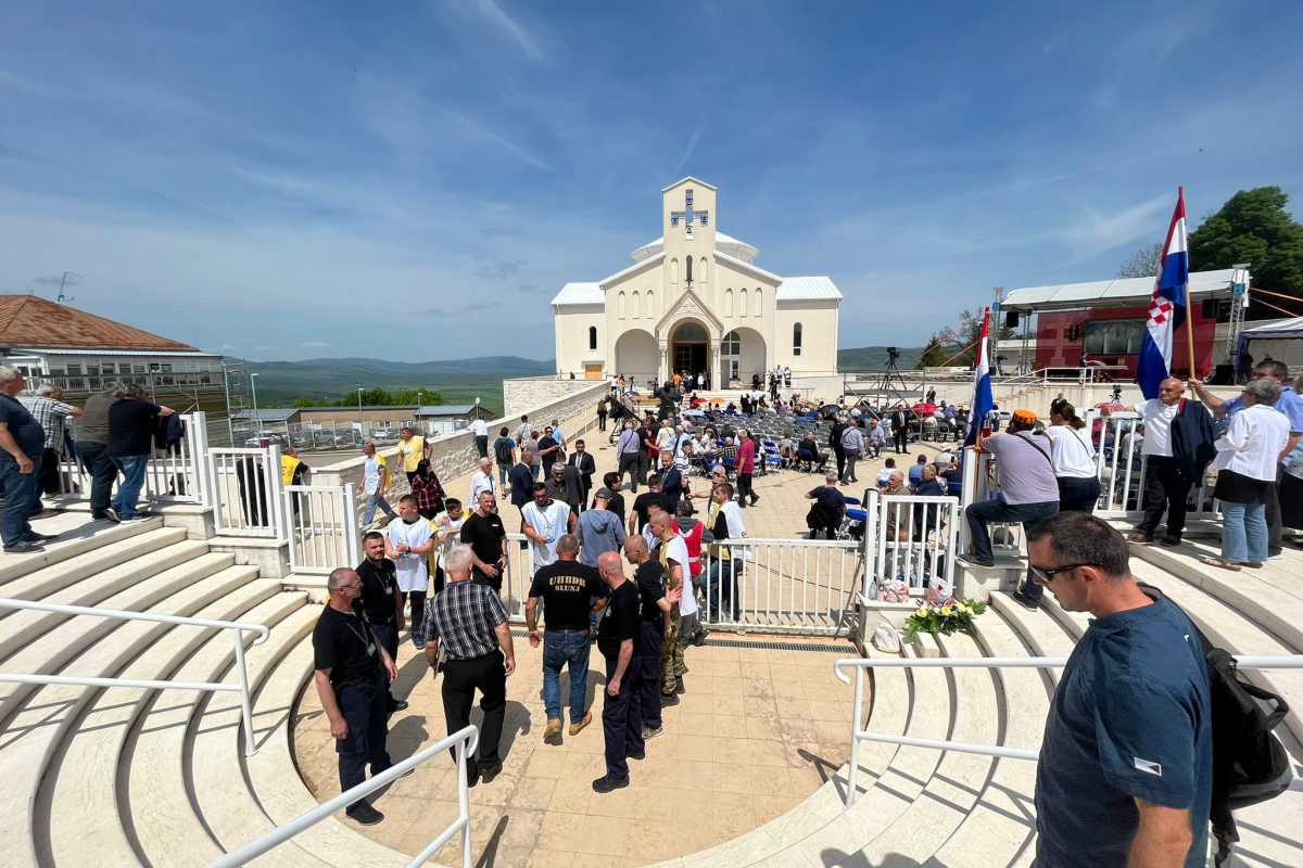 Mass held at Udbina to commemorate Bleiburg victims - N1