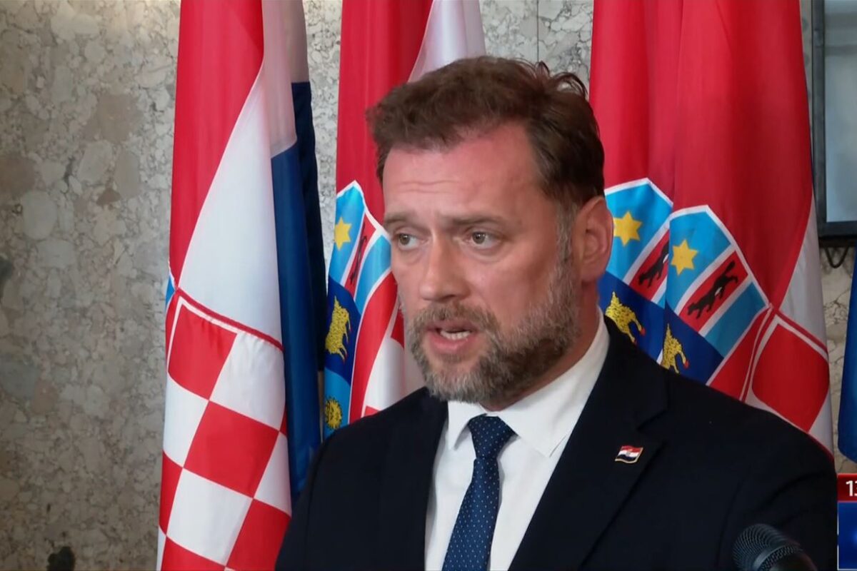 Croatian Defence minister promises further strengthening of army ...