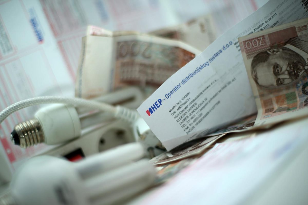 Poduzetnici s Banije dobili 300 posto veće račune za struju. “Ne vidimo ...