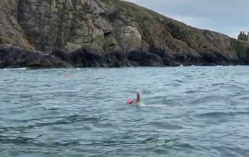 Croatia's long-distance swimmer Levacic swims North Channel - N1