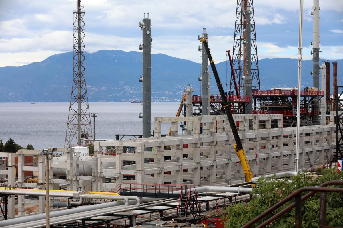 Dovršeno 60 posto radova na nadogradnji rafinerije u Rijeci - N1