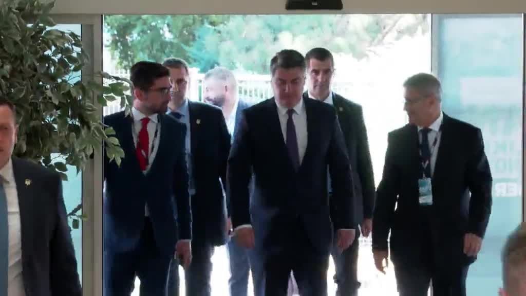 Milanović inzistira: Šef VSOA-e mora otići, sustav treba reorganizirati ...