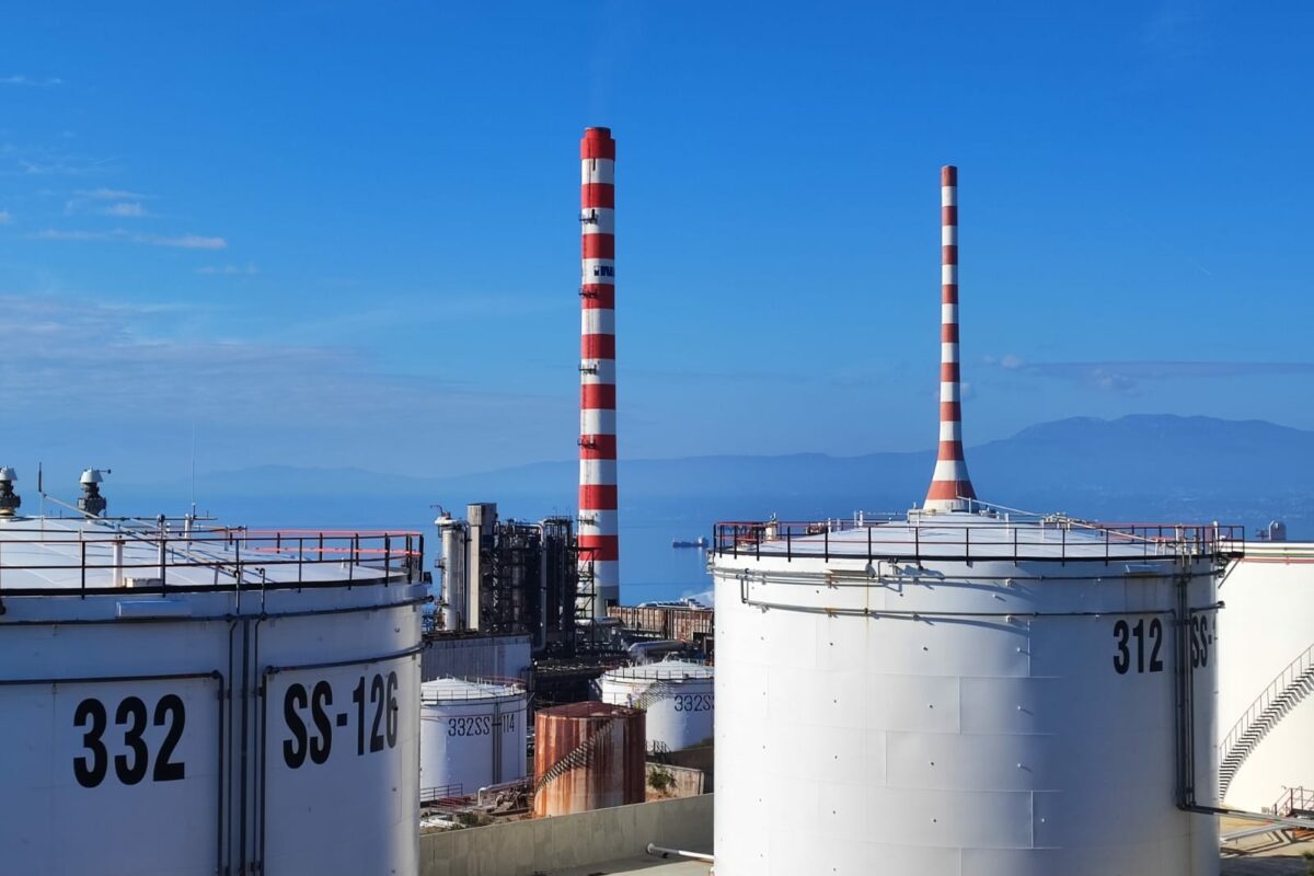 Rijeka oil refinery starts full production of fuel after modernization - N1