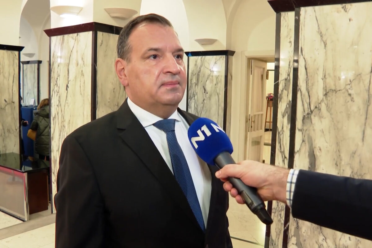 Beroš demantirao prijetnje inspekcijom liječnicima koji odu na prosvjed ...