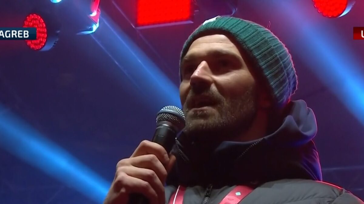 Pogledajte što je Marko Livaja poručio na punom zagrebačkom Trgu - N1