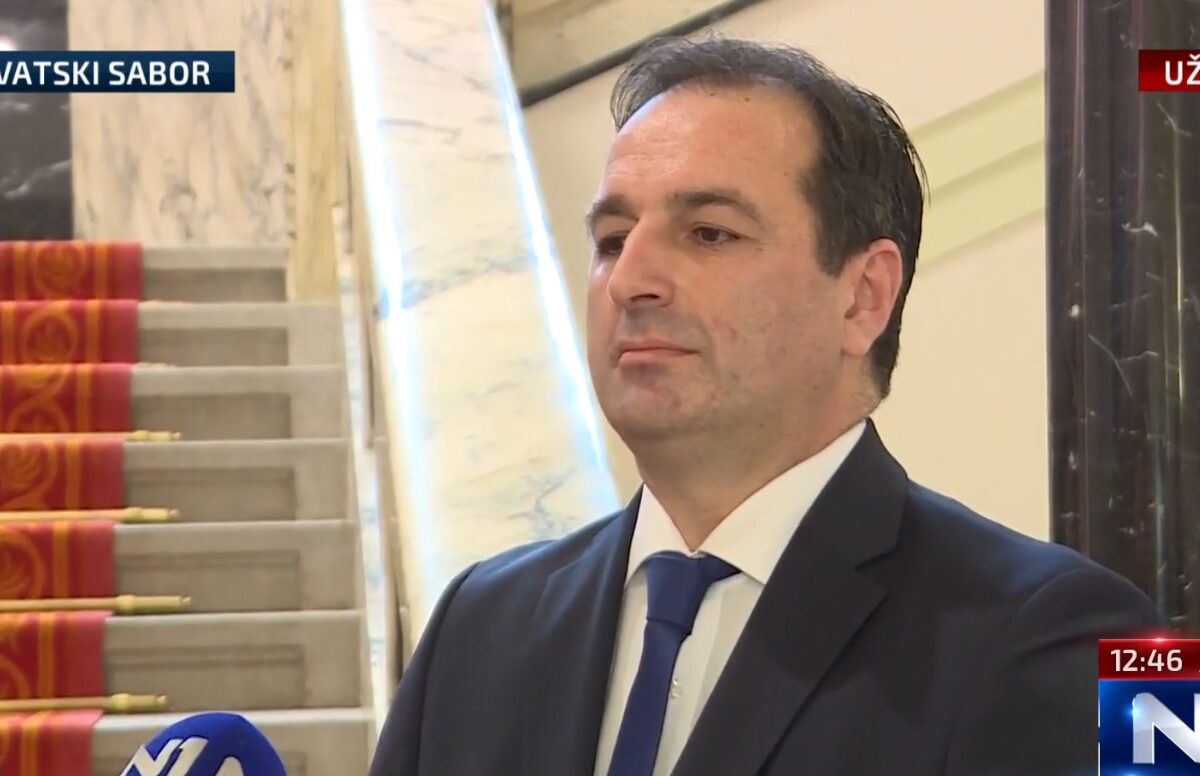 HDZ-ovac kritizirao rad Hine, kaže da nema dovoljno vijesti o HDZ-ovcima u Saboru - N1