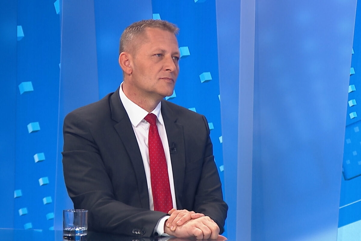 Beljak: "Nije se zapošljavalo? I piloti JNA su 90-tih govorili da praše ...