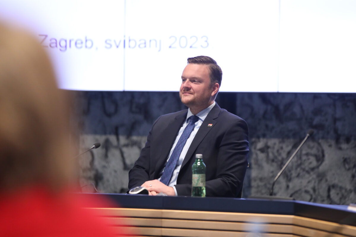 Ministar Primorac: Investitore zanimaju hrvatske euroobveznice - N1