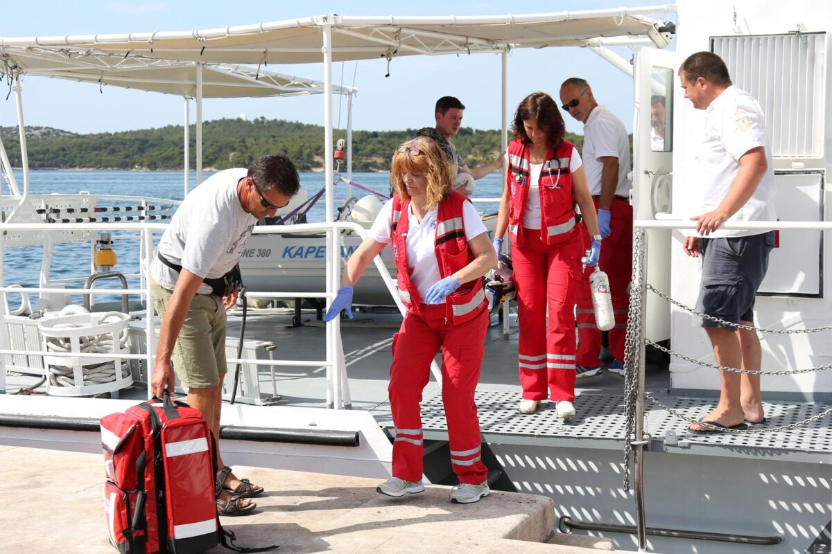 Akcija pomorske hitne pomoći: Trudnica u sat vremena stigla s Raba u Rijeku - N1