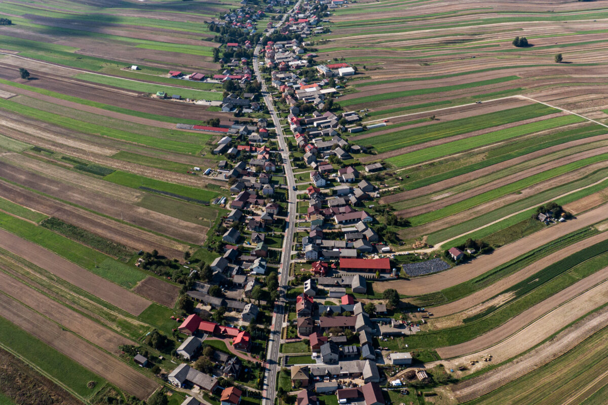 FOTO | U ovom mjestu u Poljskoj svi stanovnici žive u jednoj ulici - N1