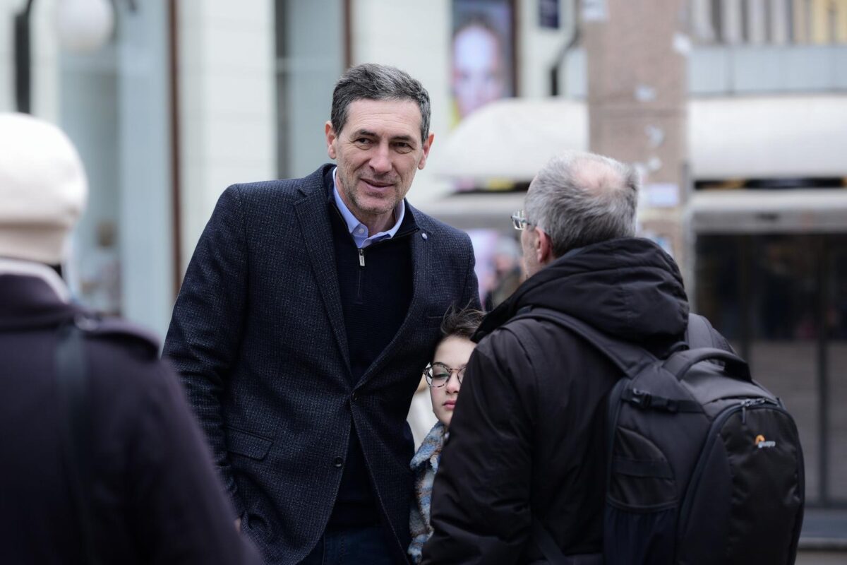 Kotromanović o povratku vojnog roka: Bili smo 12 mjeseci u JNA, tupili ...