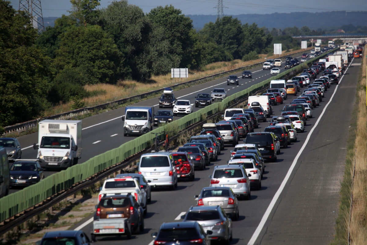 Više prometnih nesreća na A1. Zatvoren promet i kolona od 10 km prema moru - N1