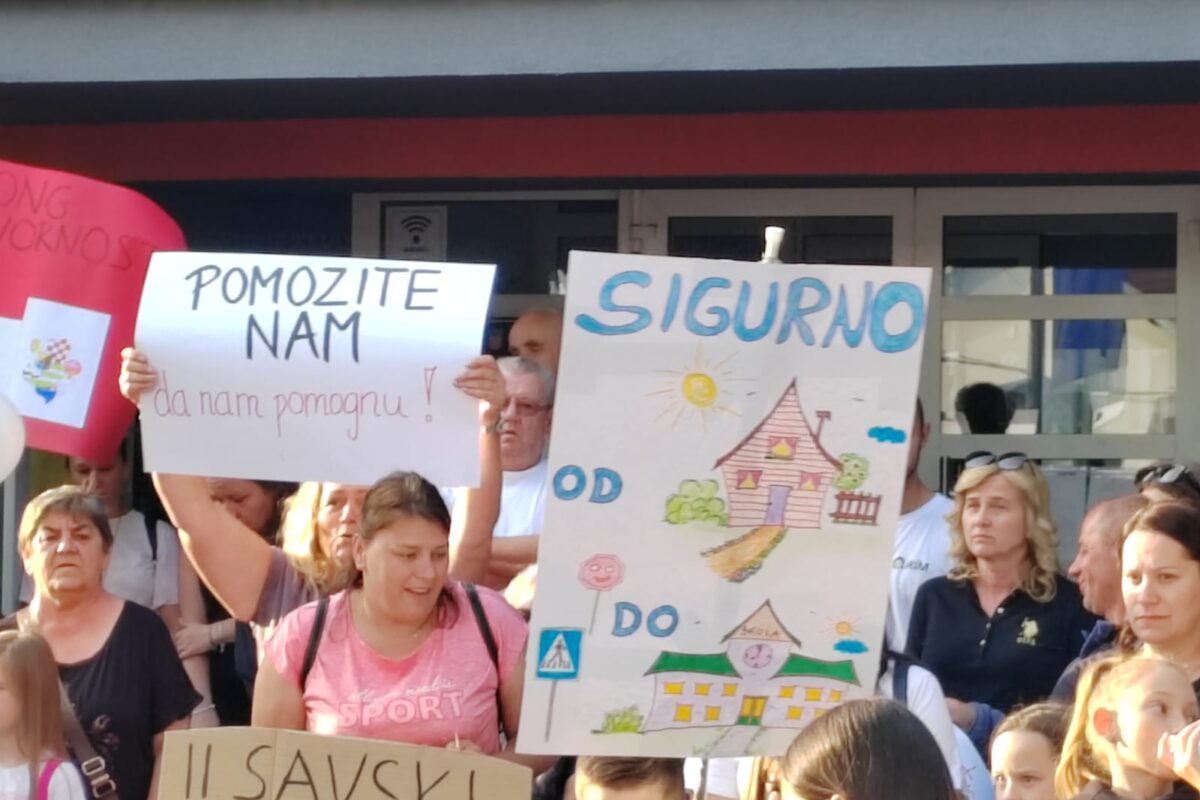 Mještani Dugog Sela prosvjedovali zbog sigurnosti djece: "Tragedija se mogla spriječiti" - N1