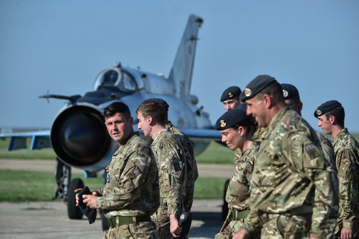 Ovo selo postaje najveća zračna baza NATO-a u Europi!