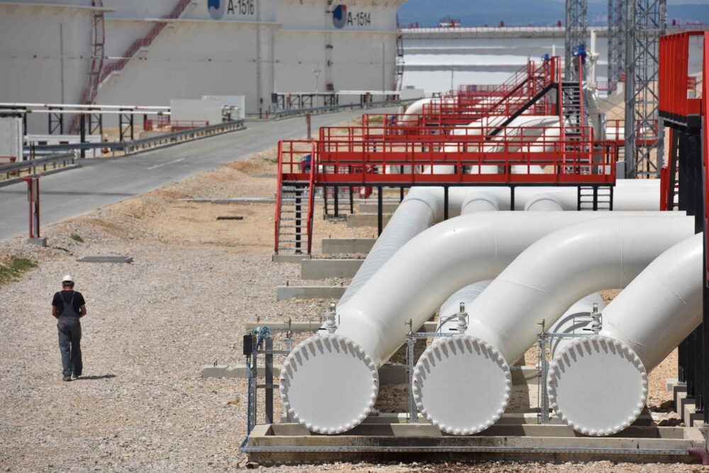 JANAF: Pipeline test rerun confirms capacity exceeds MOL's needs - N1