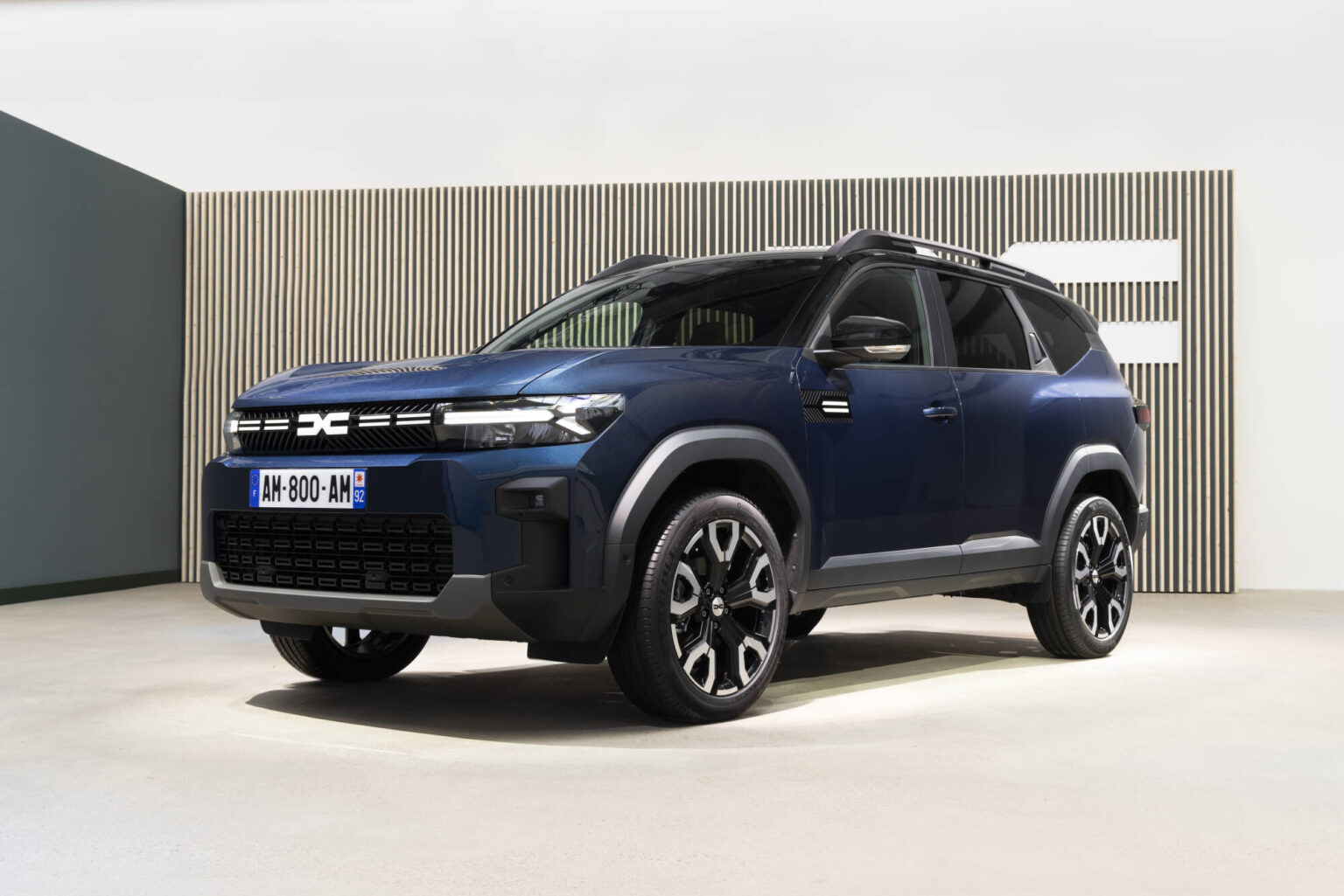 Dacia je predstavila Bigster, svoj najveći SUV