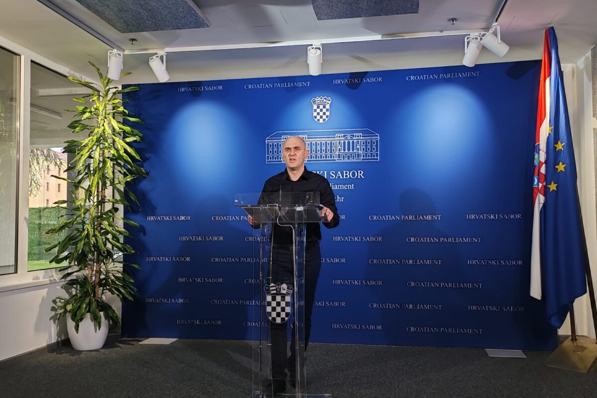 Dabro napao Radića, policiju i DORH - N1